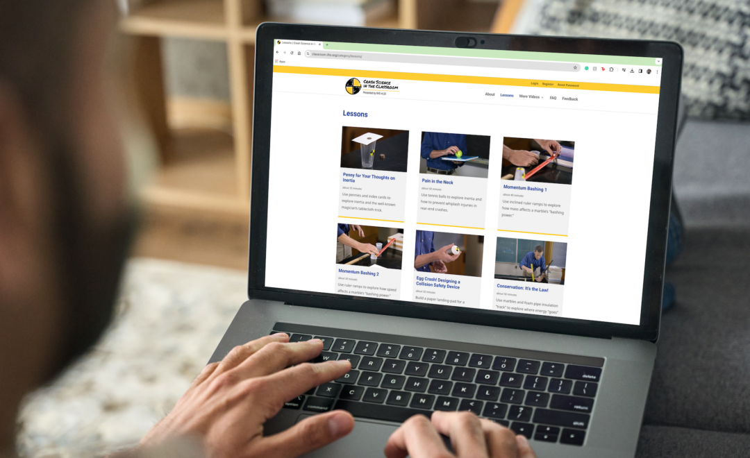 IIHS - E-Learning, Technology and Communications